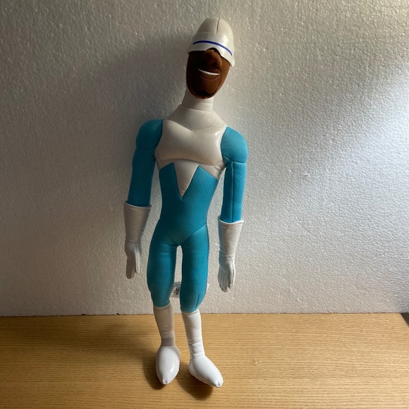 Disney | Toys | Disney Store Exclusive Incredibles 2 Frozone Plush ...
